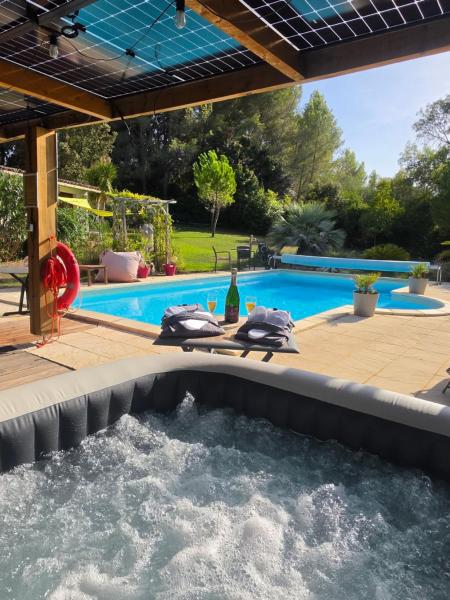 Domaine à L'aise - Piscine Chauffée - Montagnac