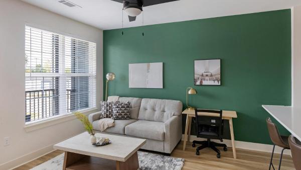 Landing Incredible 1bd Game Room Yoga Studio - Huntsville, AL