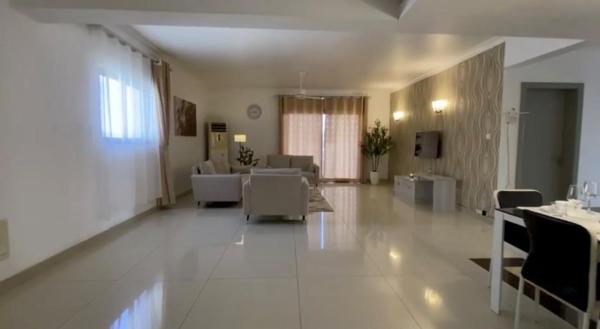 Delta Twobedroom Apartment - 다르에스살람