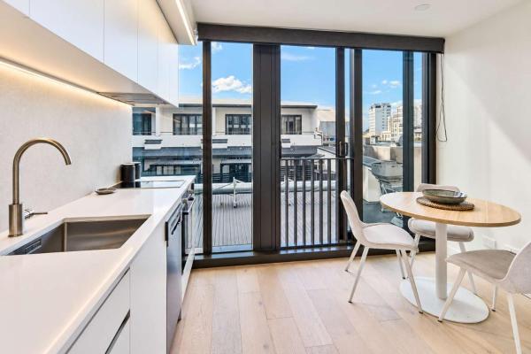 Te Aro 1br With Pool & Gym In Wellington Cbd - Wellington