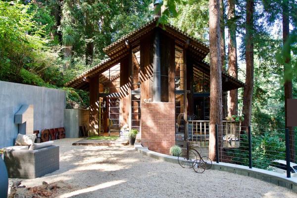 The Treehouse In Downtown Mill Valley - Stinson Beach, CA