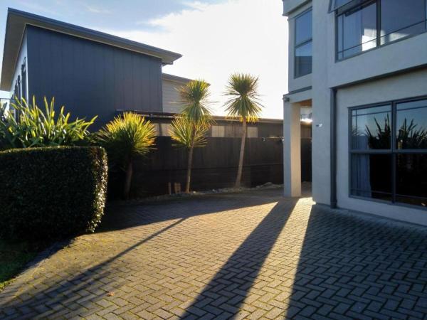 Lakeview Holiday Hideaway - Lake Taupo
