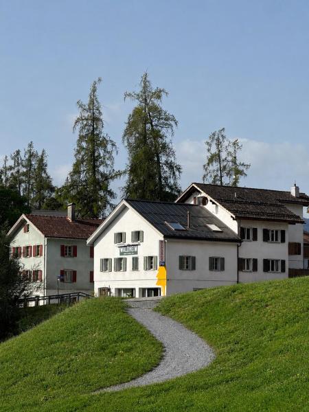 Waldheim Laax Pension - Canton des Grisons