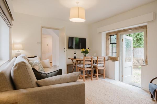 Finest Retreats - Little Hale Cottage - Stroud