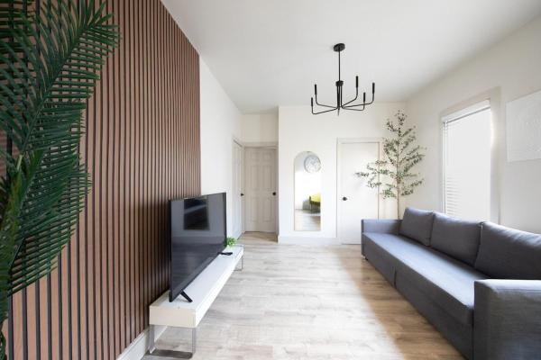 Modern Apt Near Airport 7 Min To Downtown - Melrose, MA