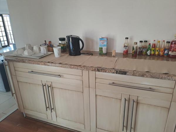 Ko-plotong Guest House And Bnb - Randfontein