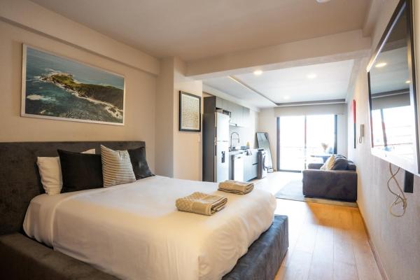 Stylish Studio With Private Balcony In Roma Norte - Mexico City