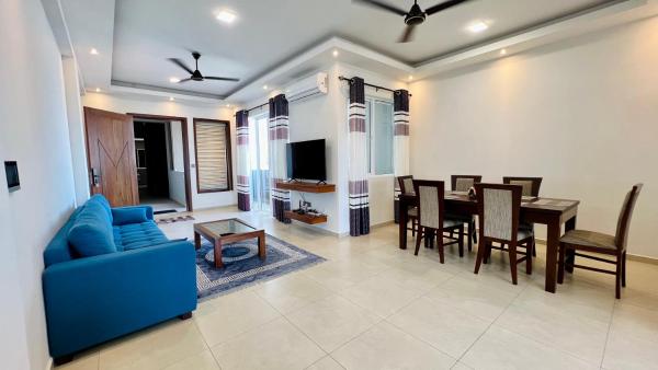 M8 Wellawatte Prestige 03 Bed Apartment - Colombo