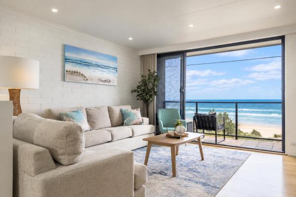 Endless Azure - Beachfront Bliss And Ocean Views - Mordialloc