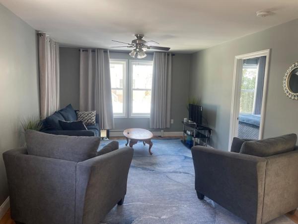 Lakeside Retreat On Private Road - Nashua, NH
