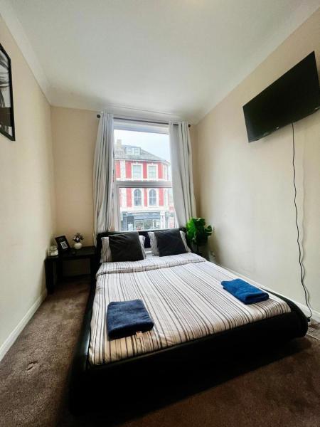 Apartment Sleeps 4 Near Station - Woolwich