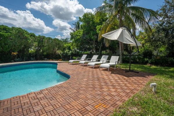 Château Serenità #736 - West Palm Beach, FL