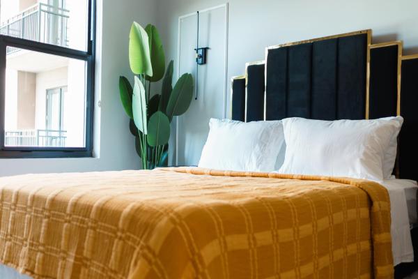 Buckhead Atl Luxe Stay Free Parking Pet Friendly Resort Amenties - Buckhead, GA
