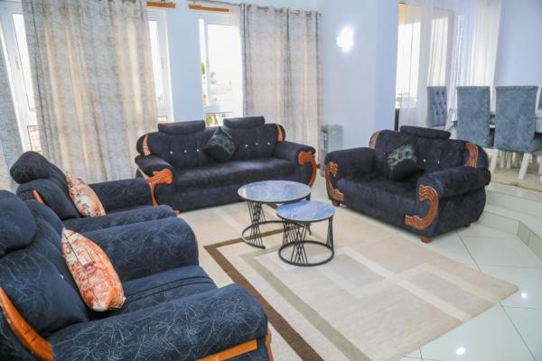 Palm Holiday Homes B3 Apartment - Mombasa