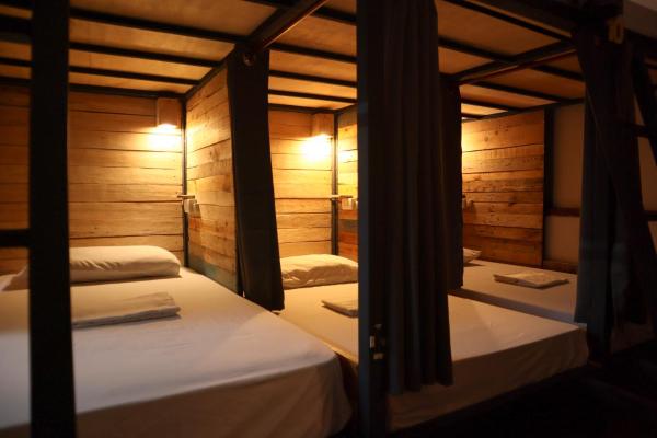 Yellow Umbrella Hostels - Cebu