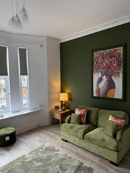 Central Apartment - Falkirk