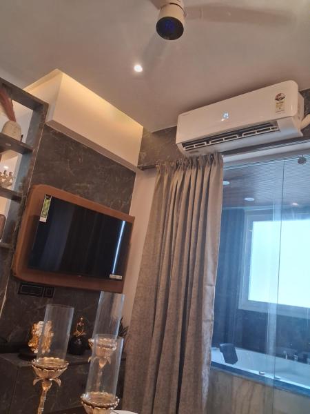 Sunworld Arista Tower-10 - Delhi