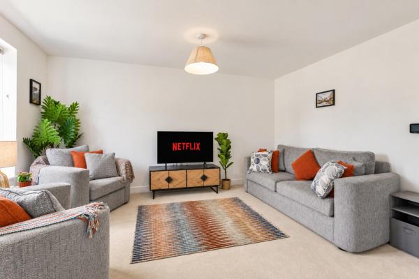 Swindon, 3 Br House Sleeps 5, Parking, Wifi, Contractors - Wiltshire