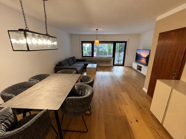 Renoviertes Und Gemütliches Reihenhaus Mit Viel Platz - Bad Nauheim