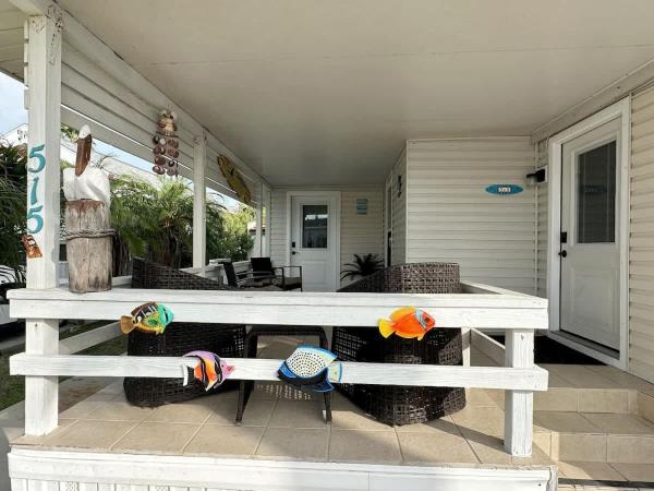 Isla Bella - Resort Getaway With Private Patio - Texas
