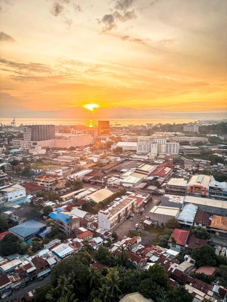 The 26th Horizon Bay Mountain And Skyline Views - Cagayan de Oro