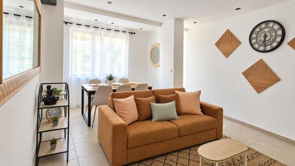 Loge Au Ptitbonheur L Escale De Montelimar Duplex Gare A Pied - Montélimar