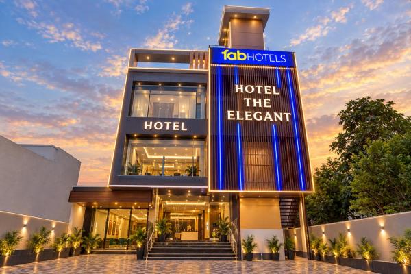 Fabhotel The Elegant - 150 Meters From Delhi Public School Meerut - Meerut