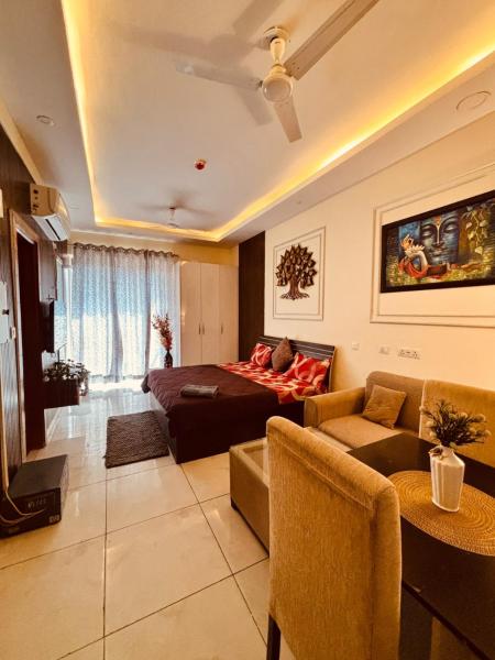 Cozy Chamber - Noida