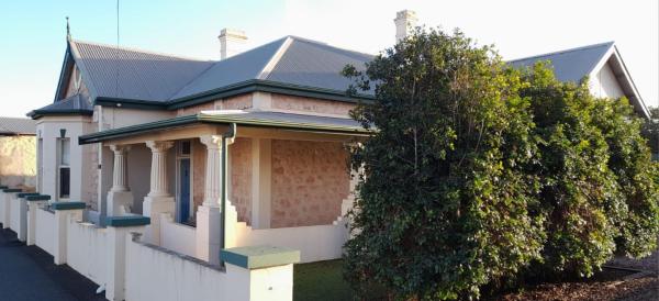 Gallery On Ryan - Historic Villa In The Town Centre - Moonta