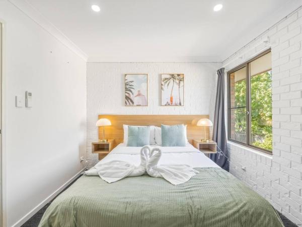 Affordable Townhouse Retreat Pool Prime Location - Brisbane