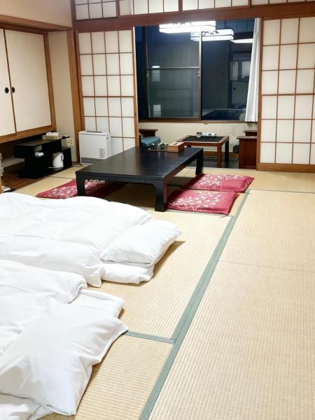 Yudanaka Zanso Hotel 湯田中山莊 - Nakano