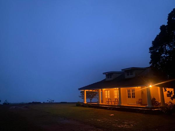 Samsara Retreat Hanthana - Sri Lanka