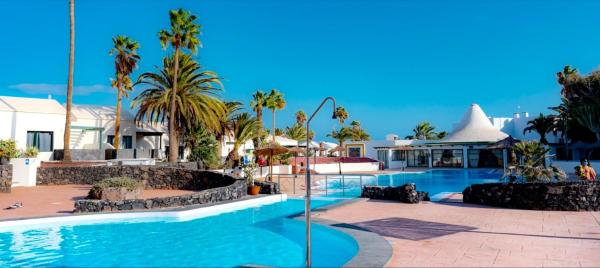 Casa Lumar With Terrace, Ac , Wi-fi And Pool - Costa Teguise