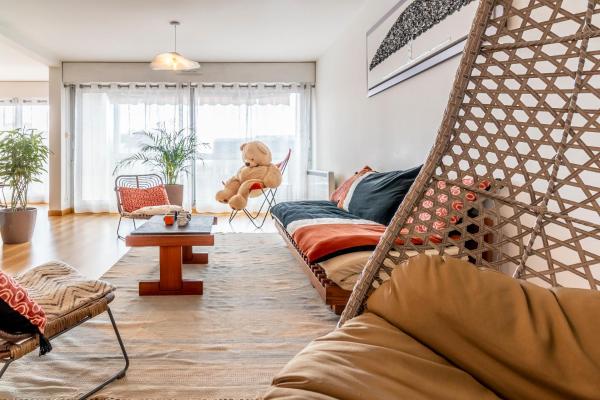 Plein Centre, Balcon Ensoleillé, Garage - Vannes