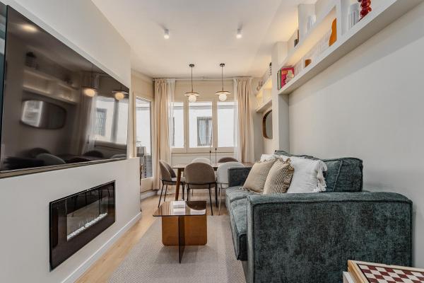 Bright Apartment In Barcelona - La Barceloneta