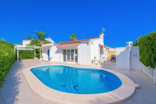 Sunbathing With Private Swimming Pool - Calp