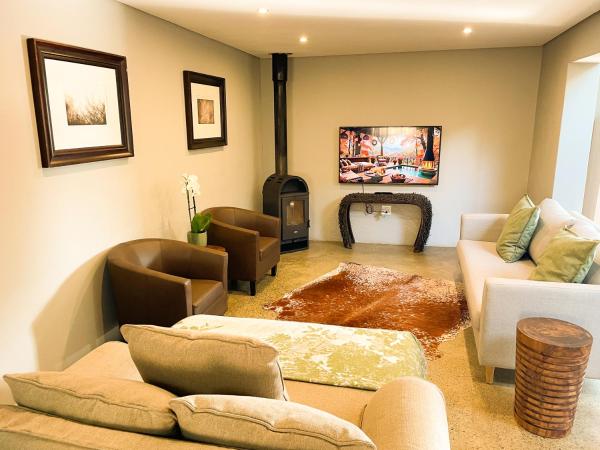 The Lion Mansion - On Solar Live And Work Anywhere - Pretoria