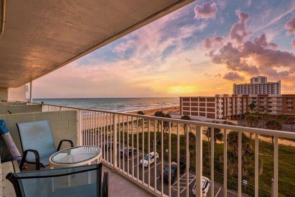Daytona Beach Club 614 - Daytona Beach, FL
