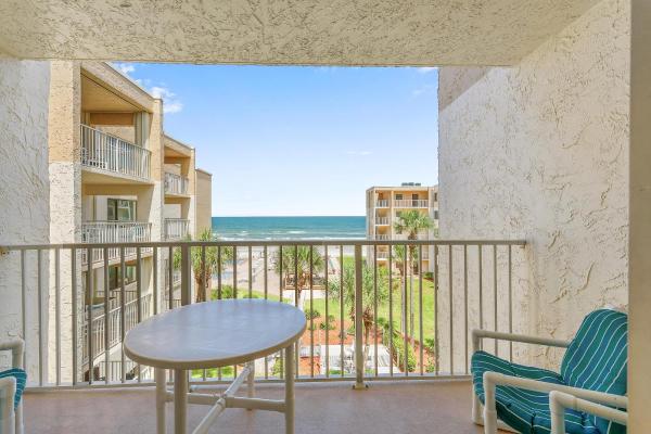 Castle Reef 423 - New Smyrna Beach, FL
