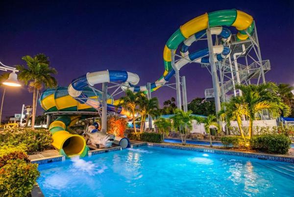 Splash Harbour, Harbourside Waterfront Condo - Tampa Bay