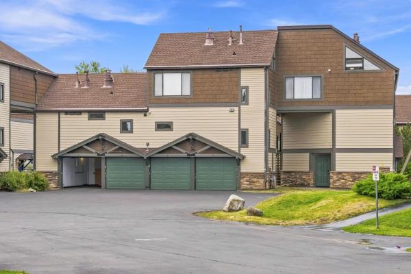 Tahoe Keys Loft Condo Garage Near Casinos And Lake - South Lake Tahoe, CA