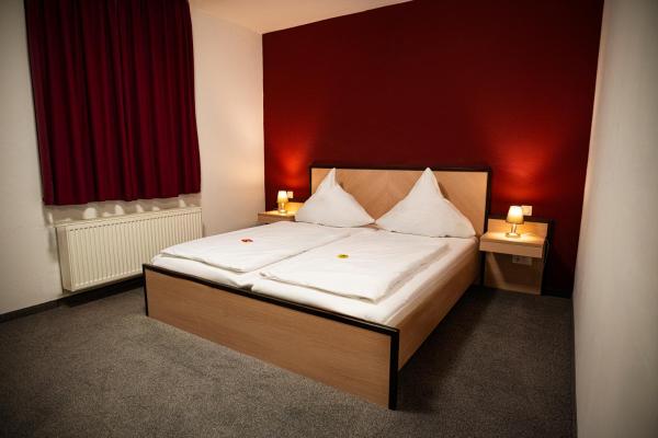 Neros Hotel - Abensberg