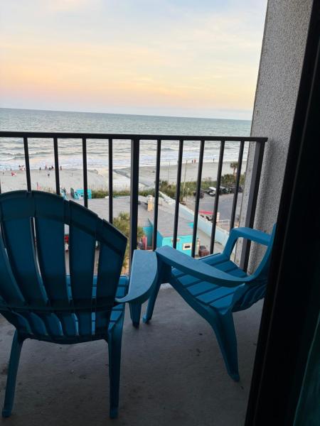 Oceanfront Myrtle Beach Resort Efficiency 503 Renaissance Tower - Surfside Beach, SC