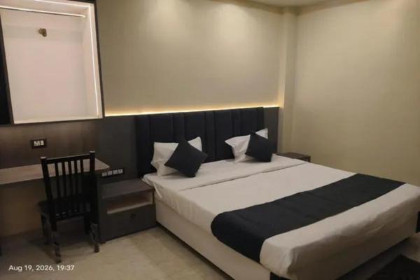 Fabhotel Saroja Royal Stay - Mughalsarai