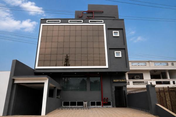 Hotel Golden Tulipz - Gorakhpur