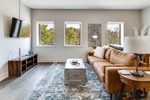 Remodeled Getaway In The Heart Of Mountain Home! - Mountain Home, AR