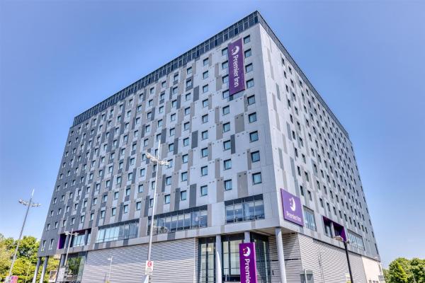 Premier Inn London Gatwick Airport - Dorking