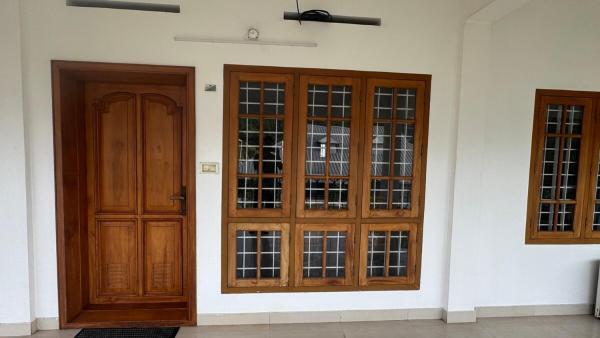 3 Bhk Flat Near Kottayam Town With Balcony - Kottayam