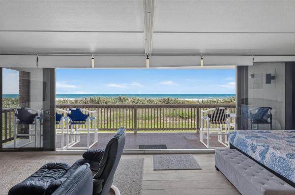 Gulf Shores Unit 101 - Corpus Christi, TX