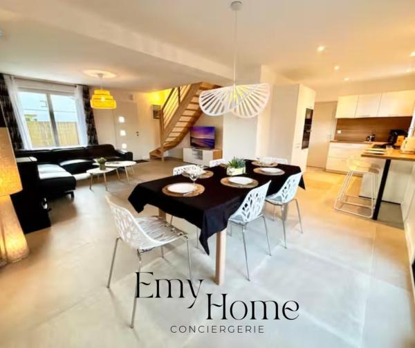 New House, Enclosed Garden, Beach 5 Minutes Away, Clohars - Bannalec